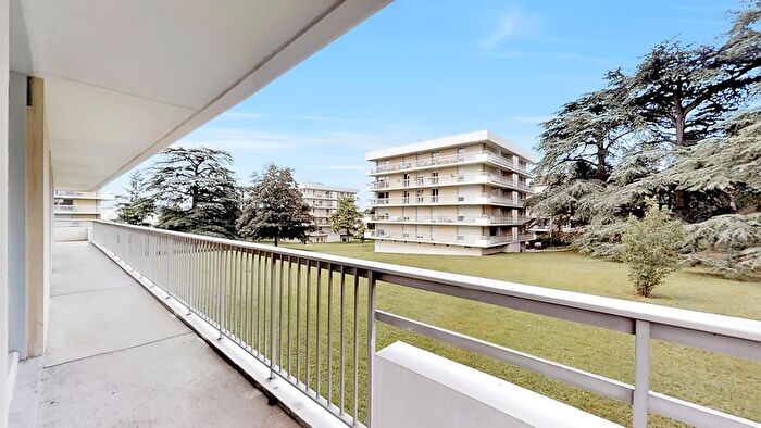 Appartement à vendre - Lyon e , Saint-Rambert - 5 pièces - 3 chambres