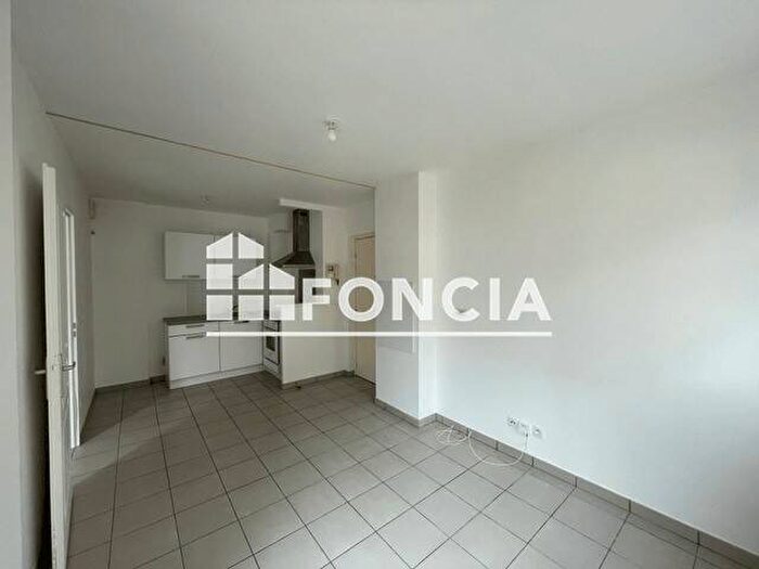 Appartement à louer - Sud Ville, Chartres - 2 pièces - 1 chambre