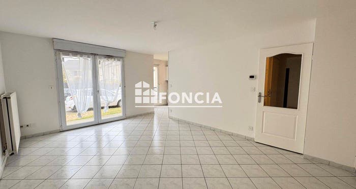 Haluchère-Perray, Nantes : Appartement 3 pièces à louer