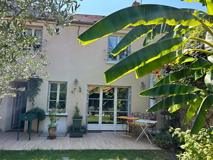 Maison à vendre - Milly-la-Forêt - 6 pièces - 4 chambres