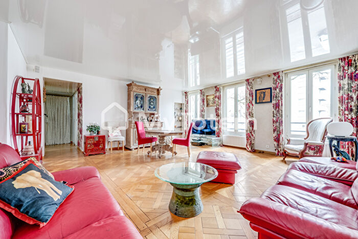 Appartement à vendre - Paris e , Plaine, Lagny - 4 pièces - 2 chambres