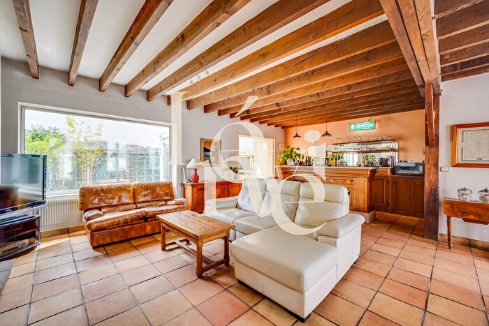 Les Lilas, Decros, Convention : Maison 5 pièces à vendre