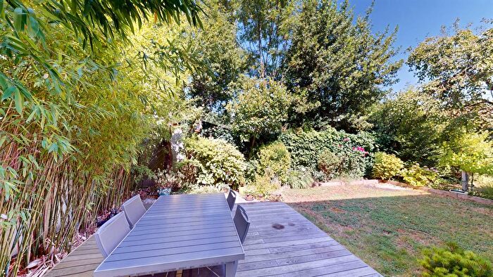 Maison 5 pièces à vendre à Clamart, Gare