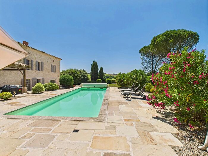 Maison à vendre - Cahuzac-sur-Vère - 15 pièces - 5 chambres