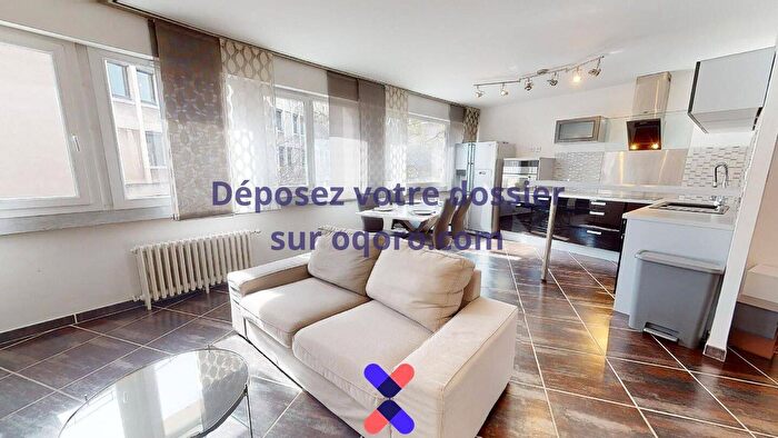 Appartement à louer - Saint Alyre, Clermont-Ferrand - 3 pièces - 2 chambres