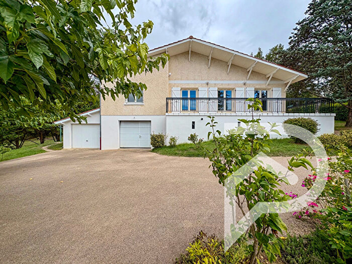 Maison à vendre - Pavie - 7 pièces - 5 chambres