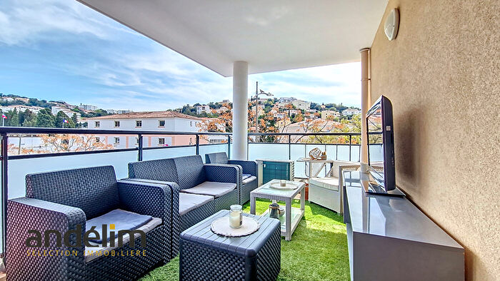 Appartement à vendre - Saint-Raphaël, Les Arênes - 2 pièces - 1 chambre