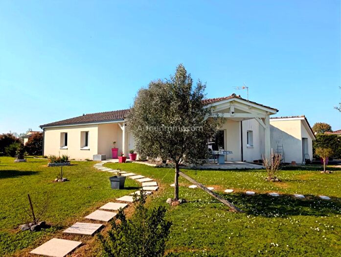 Maison à vendre - Camps-sur-lIsle - 6 pièces - 4 chambres