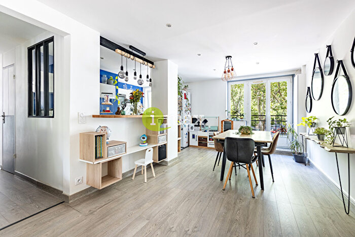 Appartement 5 pièces à Clichy, Berges de Seine, Beaujon, à vendre