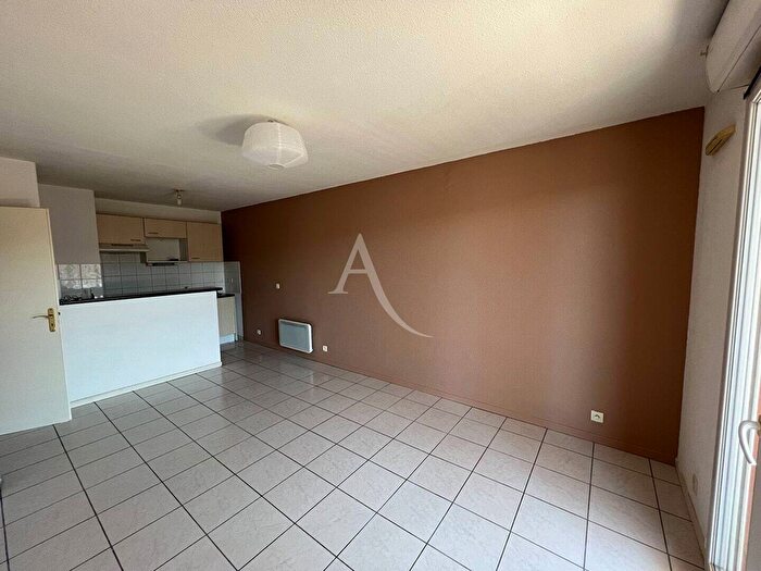 Appartement 2 pièces à Marnieres, Billère, à louer