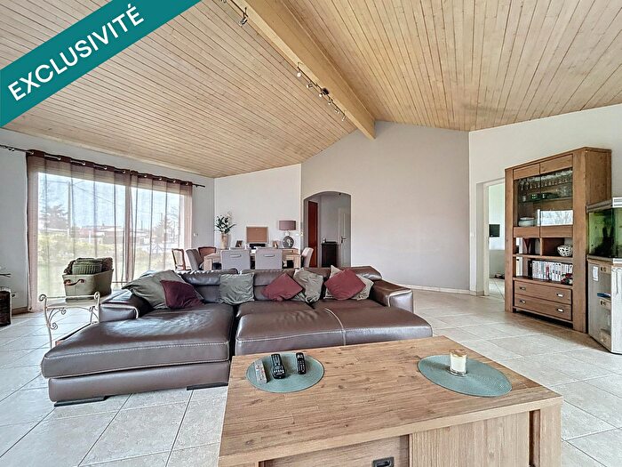 Maison à vendre - Eysines, Le Vigean - 7 pièces - 4 chambres