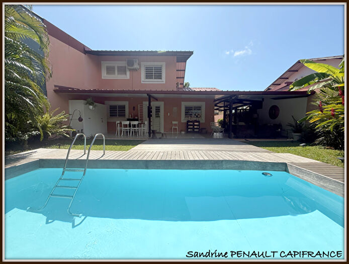 Maison 4 pièces à vendre à Kourou