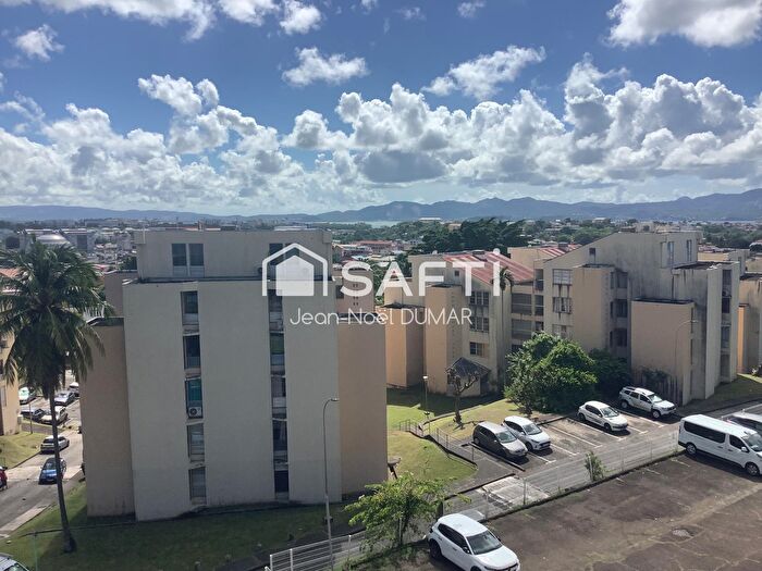 Appartement à vendre - Fort-de-France - 2 pièces - 1 chambre