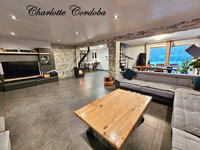 Maison à vendre - Colayrac-Saint-Cirq - 5 pièces - 4 chambres