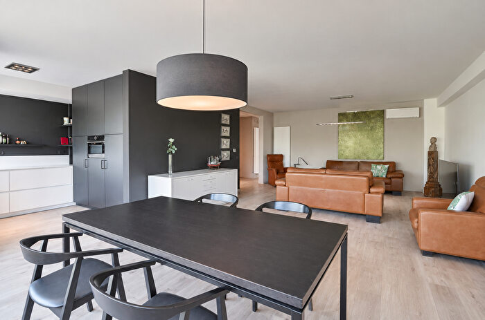 Nanterre, Parc Nord - Appartement 4 pièces à vendre