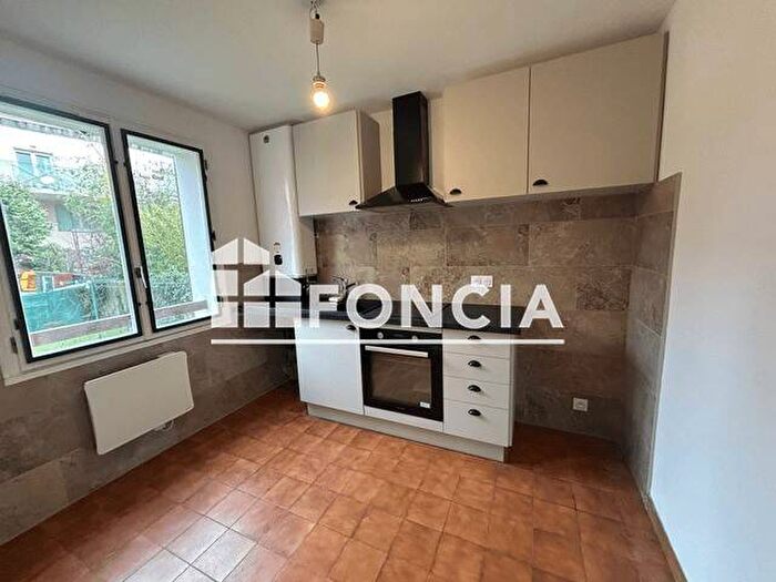 Appartement à louer - Les Dourbes, Digne-les-Bains - 2 pièces - 1 chambre