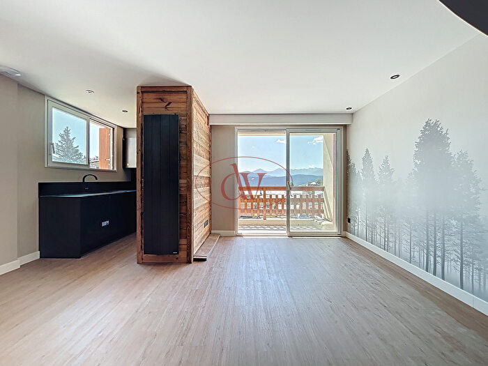 Appartement à vendre - Les Angles - 5 pièces - 3 chambres