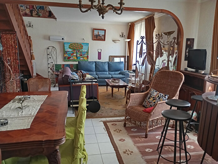 Maison 7 pièces à Cléden-Cap-Sizun, à vendre