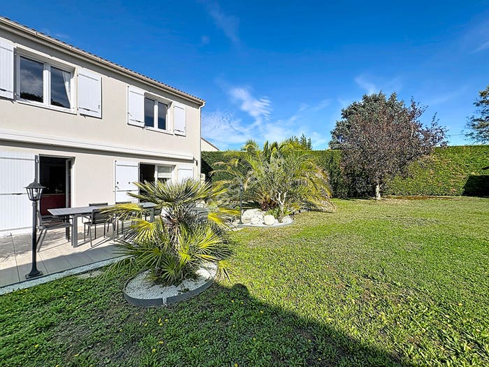Maison 4 pièces à Rezé, Hôtel de Ville, à vendre