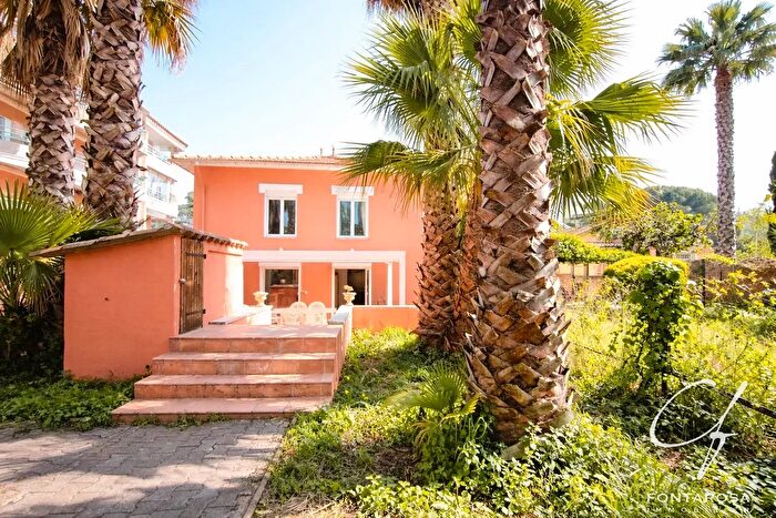 Saint-Raphaël, Les Arênes : Maison 5 pièces à vendre