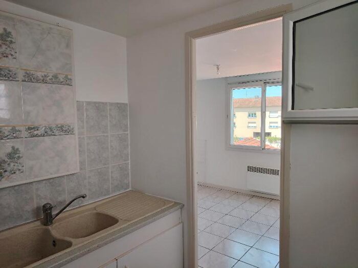 Appartement 1 pièce à louer à Talence, Saint-Genès, La Médoquine, Haut-Brion