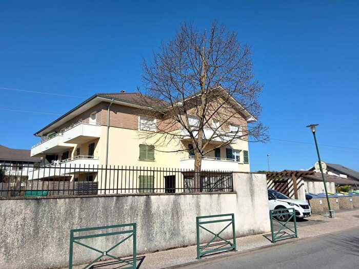 Appartement à louer - Centre Nord, Rumilly - 1 pièce