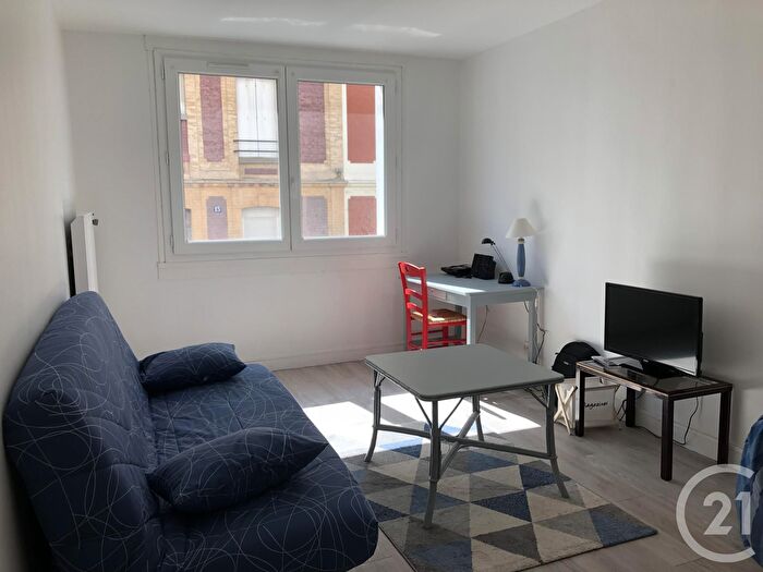 Appartement à louer - Le Havre, Danton, Rond point - 1 pièce