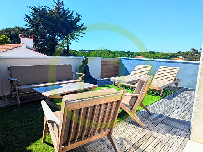 Maison à vendre - Bretignolles-sur-Mer - 11 pièces - 7 chambres