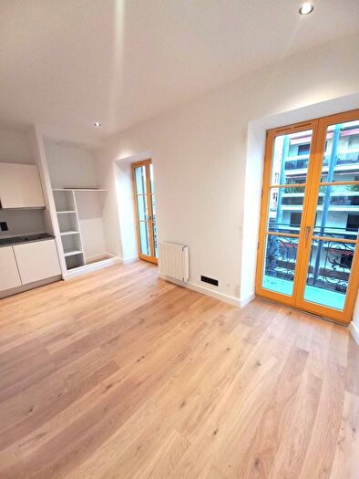Appartement 1 pièce à louer - Nice, Carré d'or