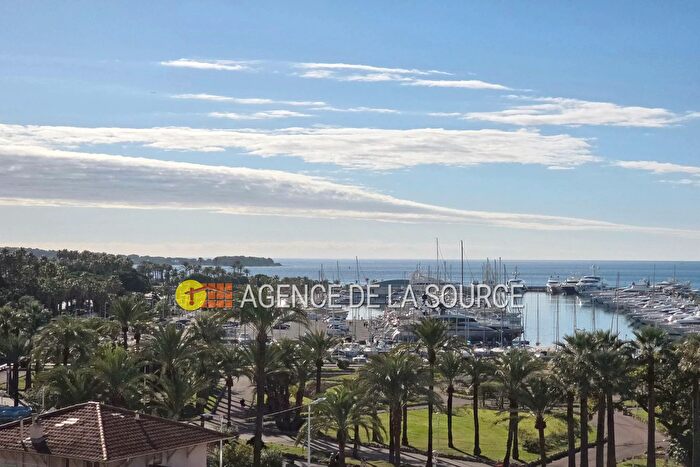 Appartement à vendre - Cannes, Pointe Croisette - 3 pièces - 2 chambres