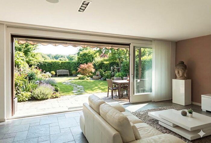 Appartement à vendre - Saint-Rémy-lès-Chevreuse - 3 pièces - 2 chambres