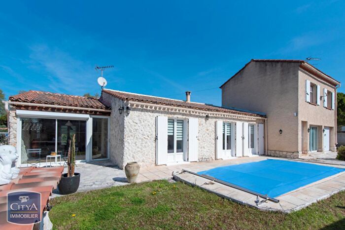 Maison à vendre - Marignane, Le Carestier, Le Taulet - 5 pièces - 4 chambres