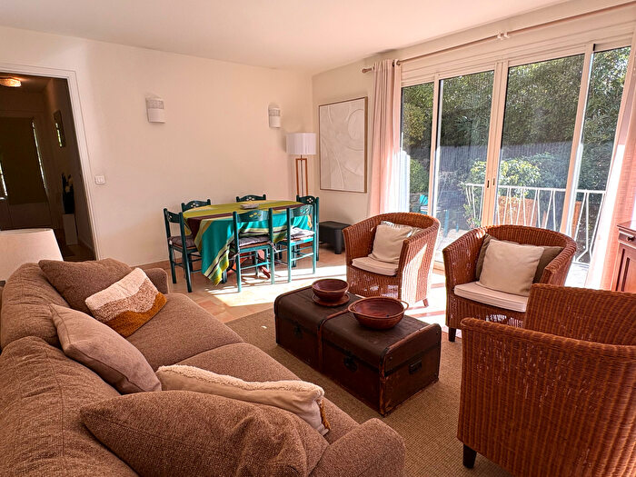 Appartement à vendre - Le Lavandou, Rousset, Four des Maures, Saint-Clair - 3 pièces - 2 chambres