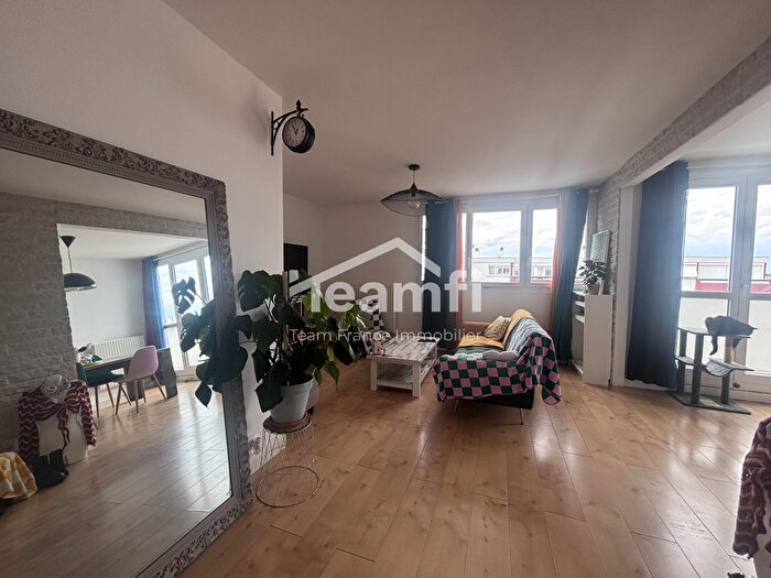 Fleury-les-Aubrais, Centre-ville, Lamballe - Appartement 3 pièces à vendre