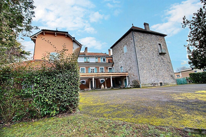 Appartement à vendre - Gaillard - 5 pièces - 3 chambres