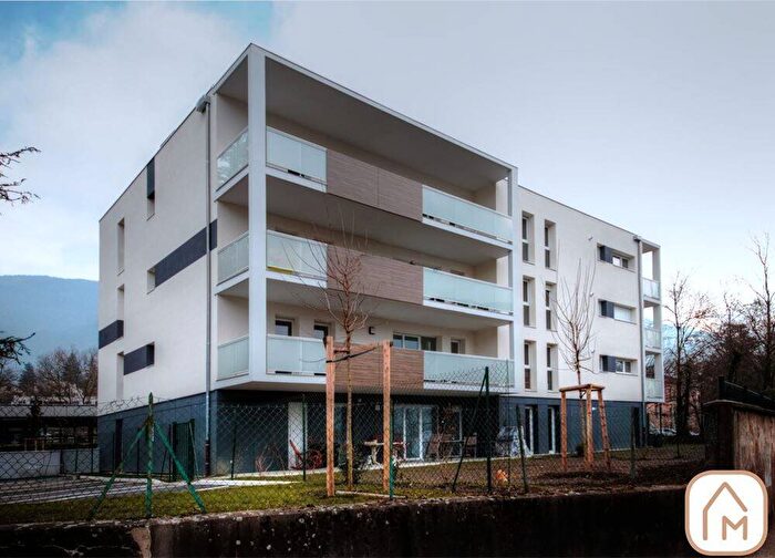 Appartement à louer - Vizille - 3 pièces - 2 chambres