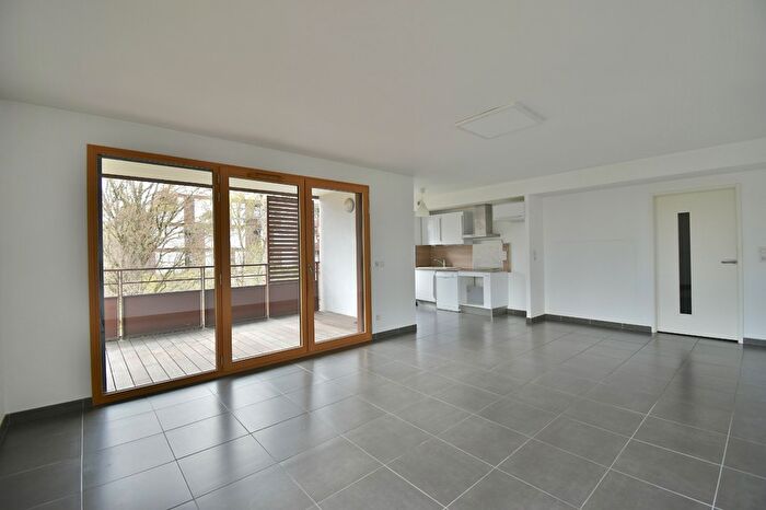 Appartement à vendre - Tassin-la-Demi-Lune, Montpinot, Le Bourg - 3 pièces - 2 chambres