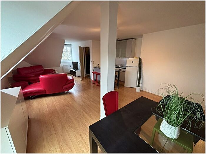 Appartement à louer - Lille, Vieux Lille - 2 pièces - 1 chambre