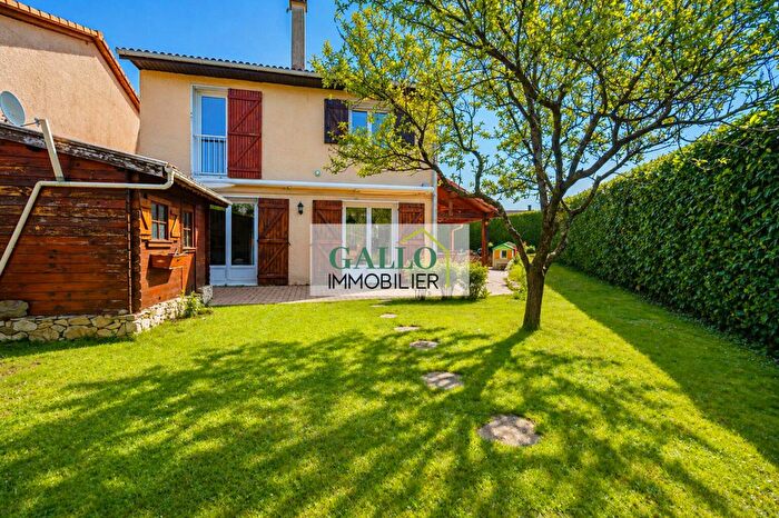 Vaulx-Milieu : Maison 5 pièces à vendre