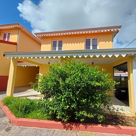 Maison à vendre - Fort-de-France - 3 pièces - 2 chambres