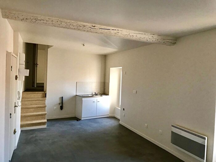 Appartement à louer - Centre Ancien, Pertuis - 3 pièces - 2 chambres