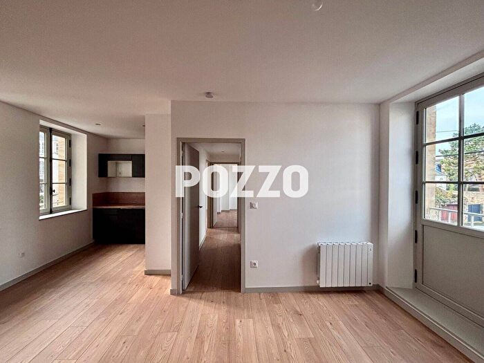 Coeur Centre Ville, Bayeux - Appartement 3 pièces à louer