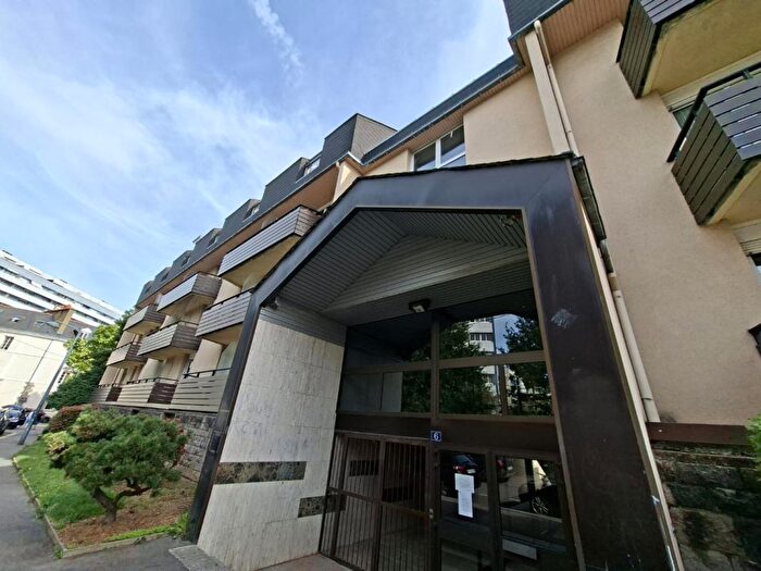 Quartiers Ouest, Bourg l'Evesque : Appartement 1 pièce à louer