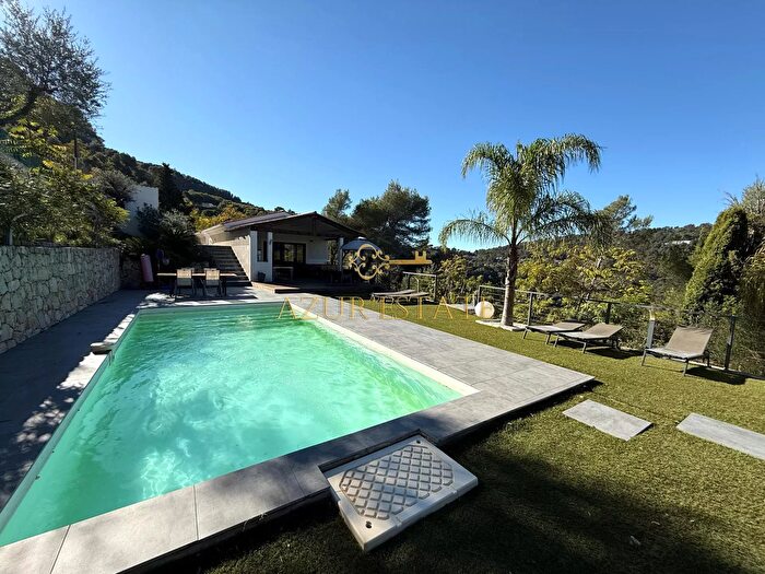 Maison à vendre - La Trinité - 5 pièces - 4 chambres