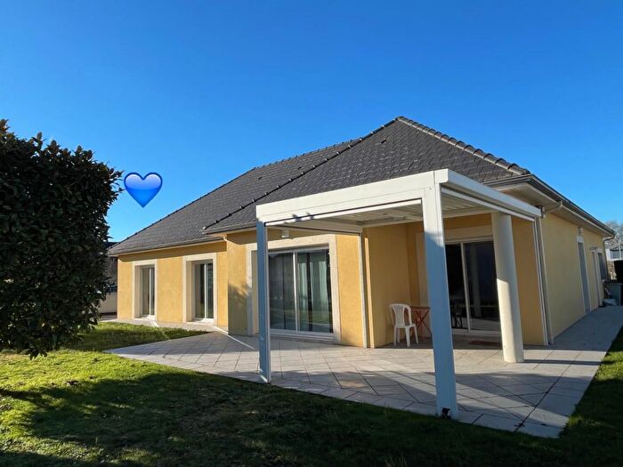 Maison à vendre - Oloron-Sainte-Marie - 4 pièces - 3 chambres