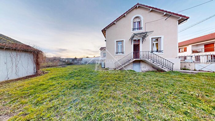 Maison à vendre - Gannat - 6 pièces - 3 chambres