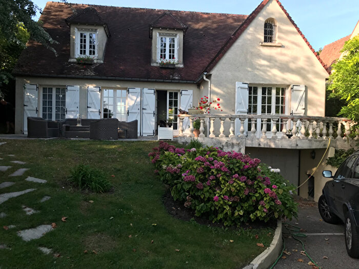 Maison à vendre - Saint-Leu-la-Forêt, Les Côteaux - 8 pièces - 6 chambres