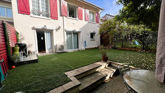 Rosny-sous-Bois, Les Boutours : Maison 6 pièces à vendre