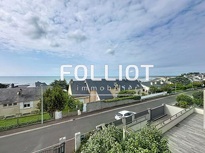 Donville-les-Bains : Maison 5 pièces à vendre