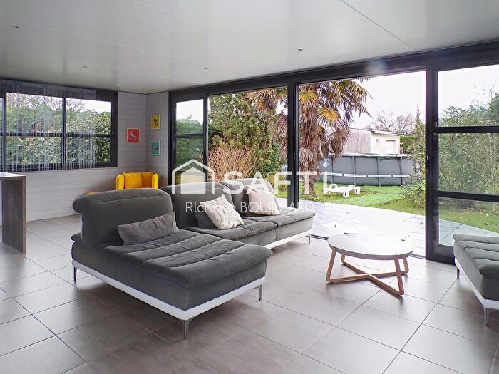 Maison à vendre - Donges - 9 pièces - 4 chambres